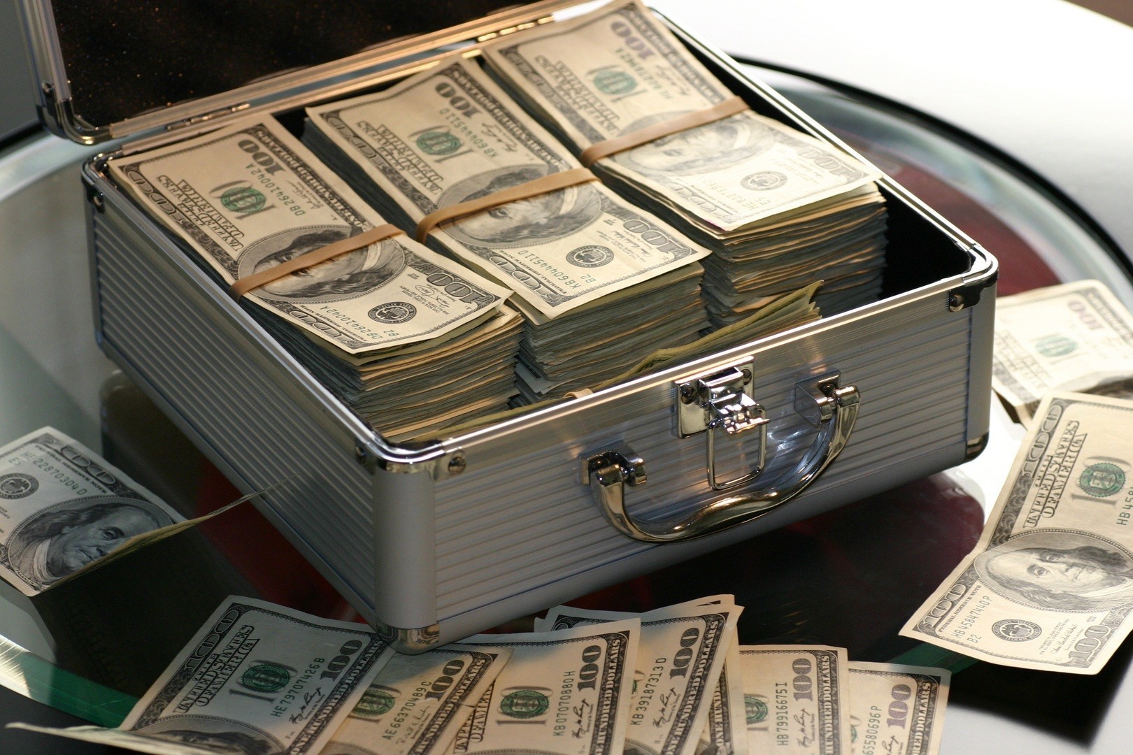 There are four money-saving methods that will make you feel liberated ...